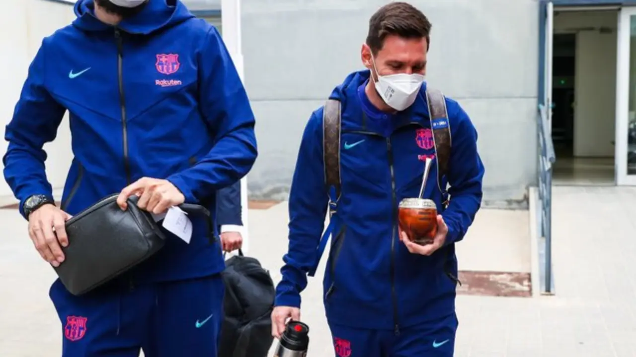 ¿Por qué Messi siempre arriba a los partidos con un mate y qué ...