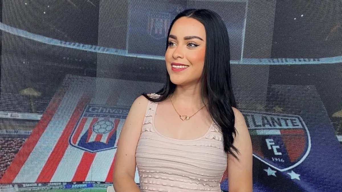 FOTOS | Fernanda RG, la joven reportera que brilla en el periodismo ...