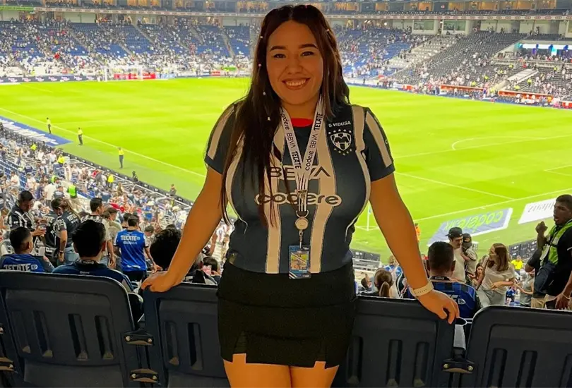 FOTOS: Selene Loera, la popular aficionada de Rayados - Soy Referee