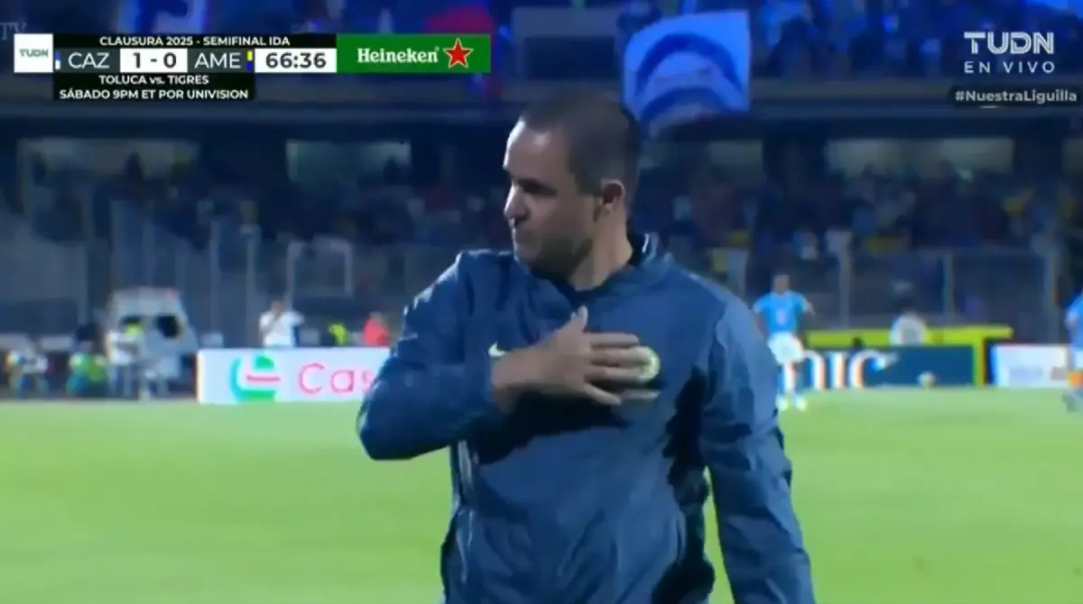 André Jardine se burla de Cruz Azul tras ser expulsado - Soy Referee